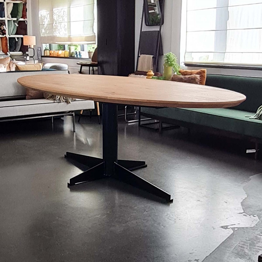 Table Ovale Chene Massif